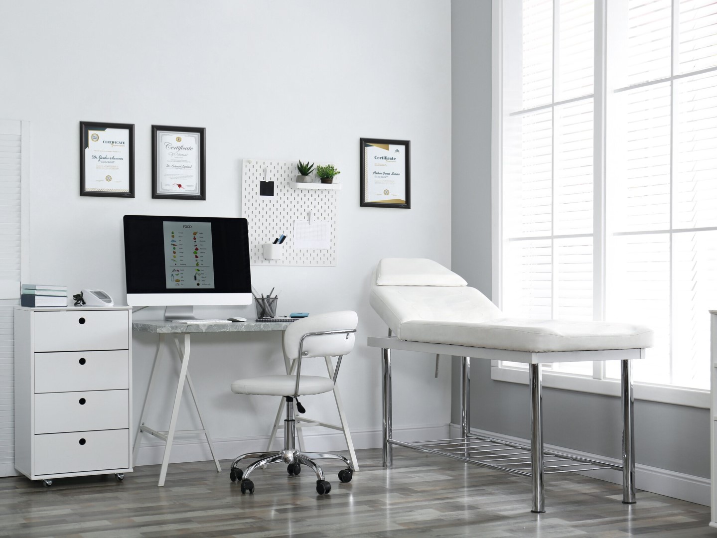 Hliníkový klip rám DURABLE černý | tabule-flipcharty.cz